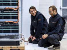 Over Intercel - Intercel